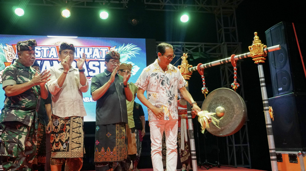 Pesta Rakyat Kelurahan Abianbase 2024 – infobalinetizen